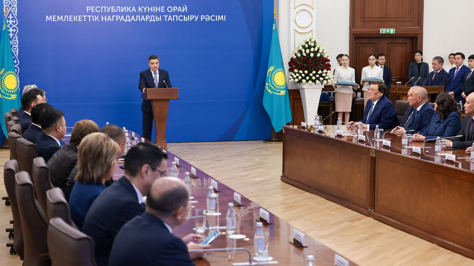 Olzhas Bektenov presents state awards on behalf of President on ...